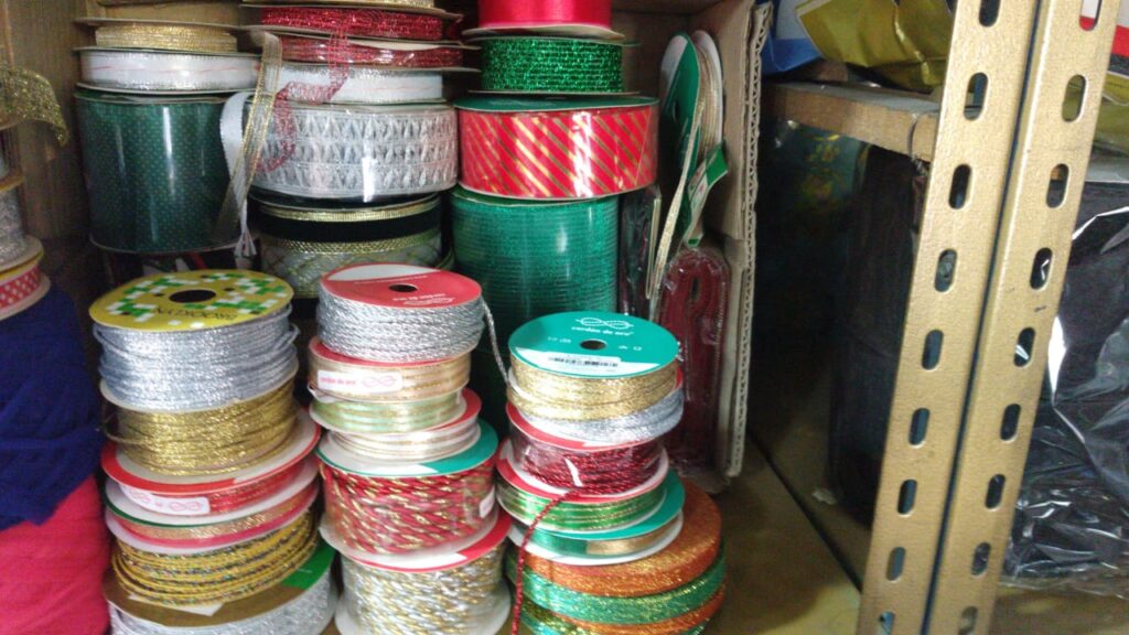 Cinta Dorada X 1M. – Mercería Panelli